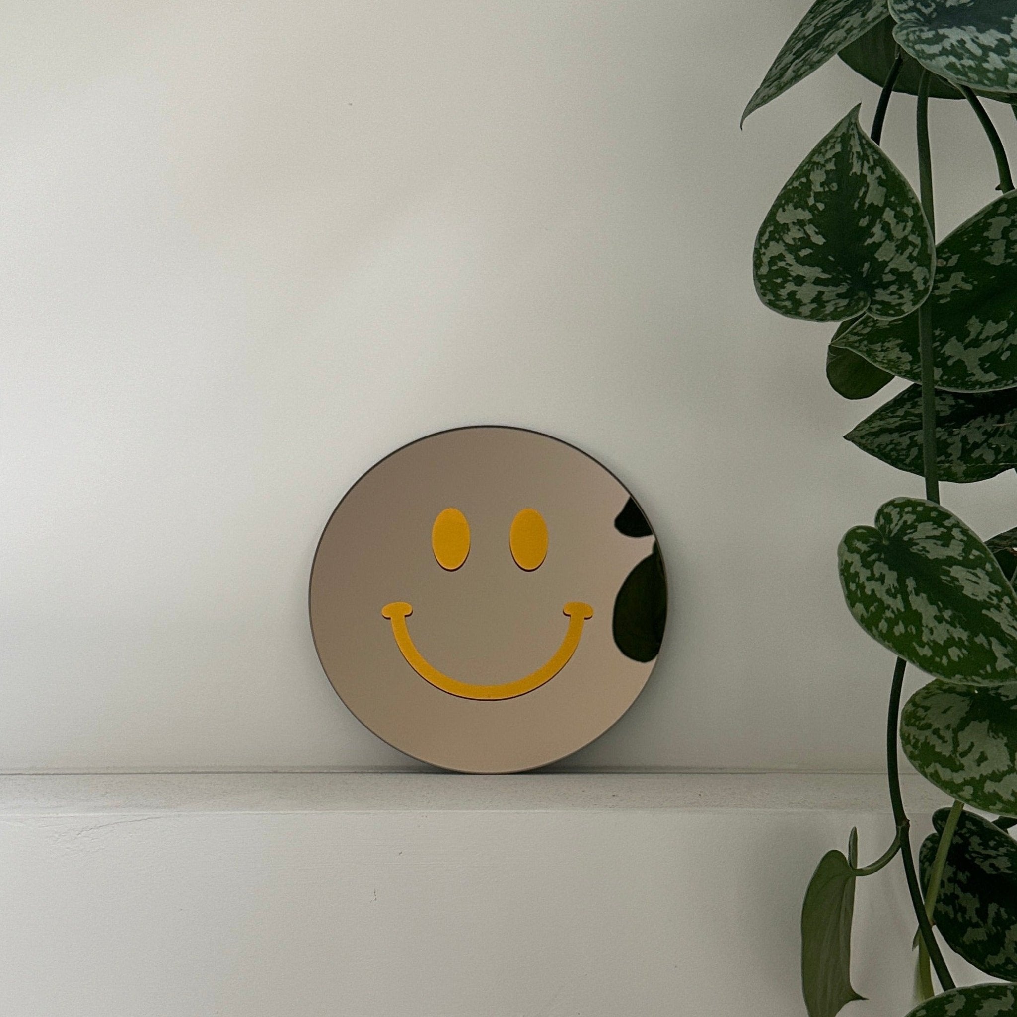 Dark Yellow Smiley Mirror - Sunny Cheerfulness in Mini Format - Hi Smiley